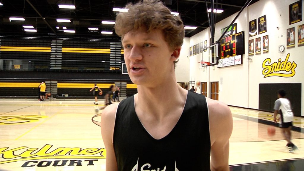 Snider Basketball Pushes for SAC Crown After Big Wins - Summit City Sports